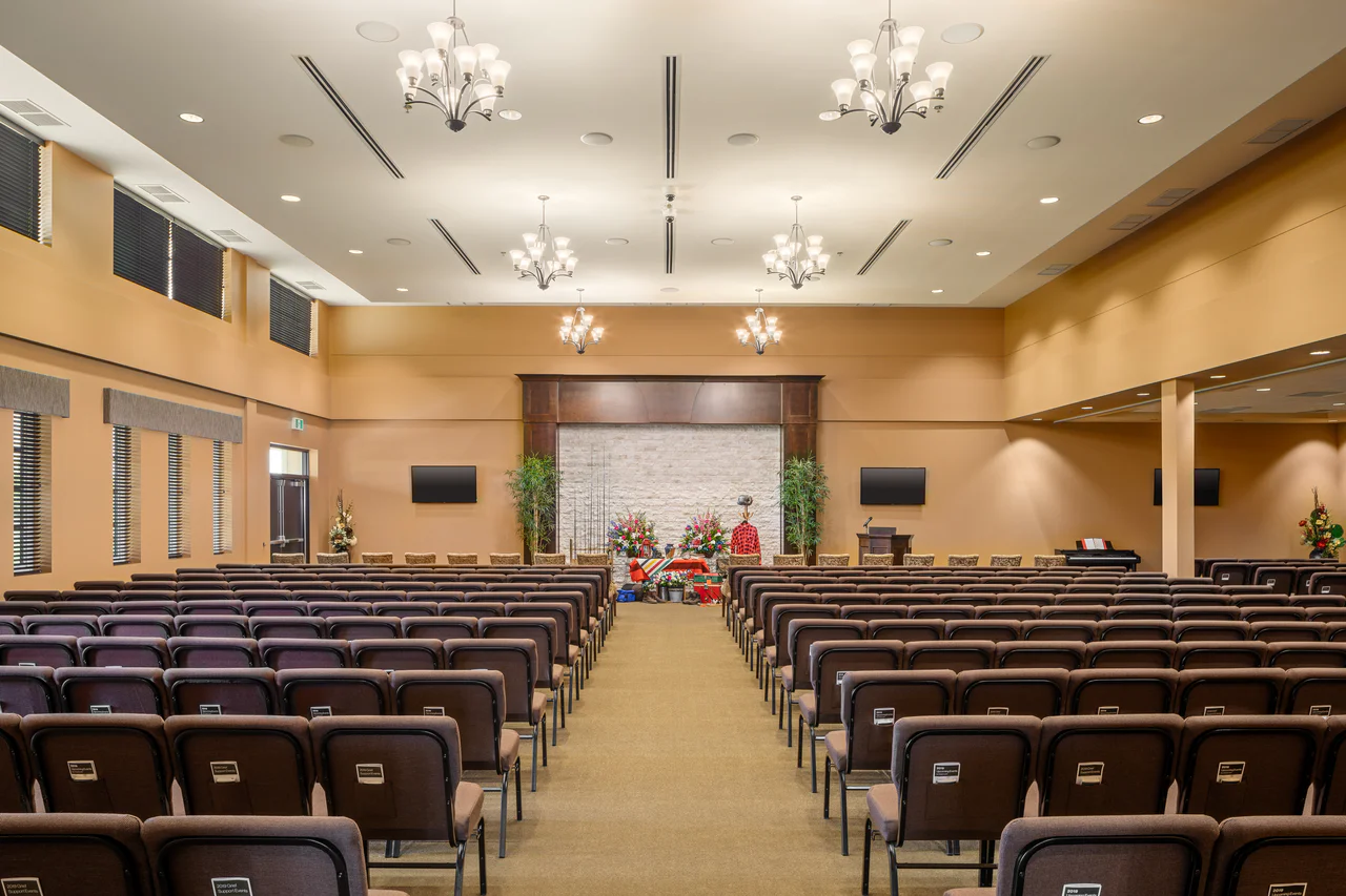 Chapel Lawn Funeral Home & Cemetery